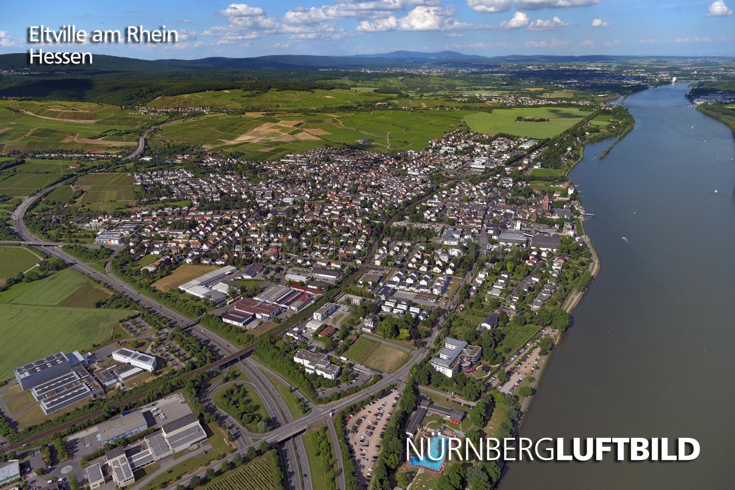 Ingelheim am Rhein, Kaiserpfalz, Luftaufnahme