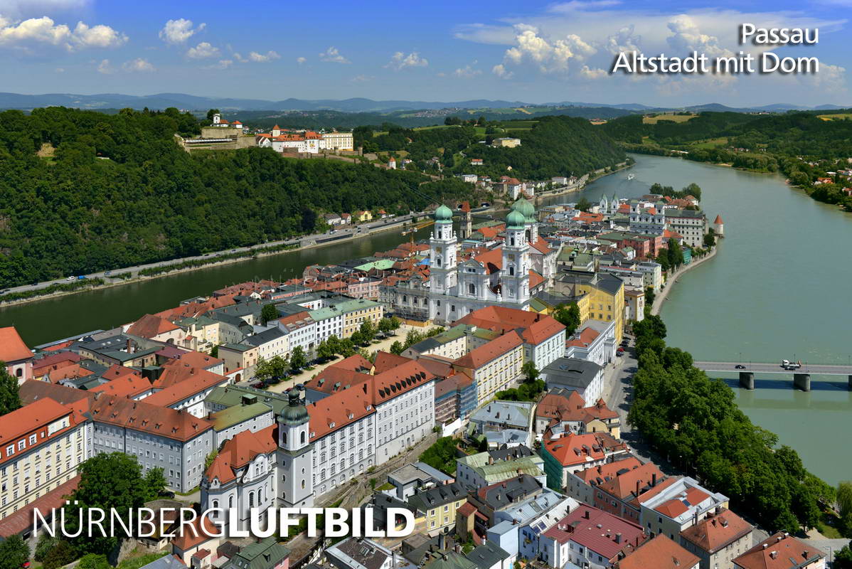 Altstadt von Passau mit Dom, Luftaufnahme